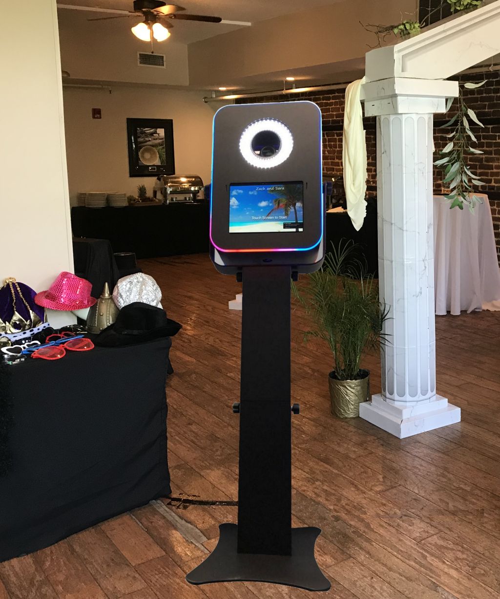 Photo Booth Rentals | charlestonpartybooth.com